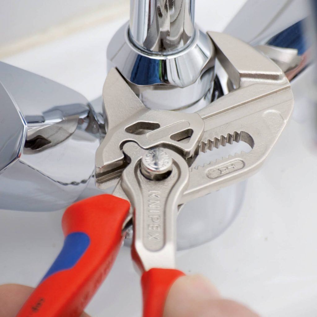 Herramienta Pinza pico de loro - Todo Ferreteria - Todo Ferreteria